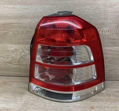 Фонарь правый Opel Zafira B рестайлинг Арт. 112138