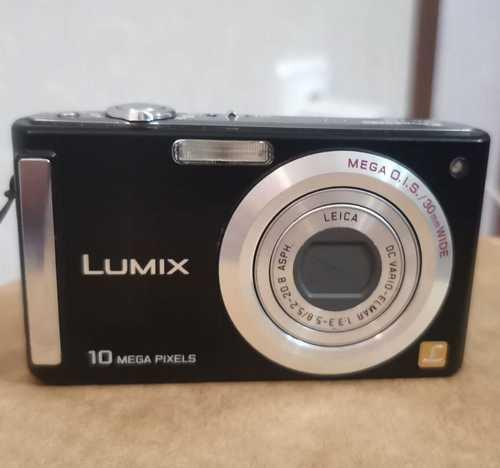 Цифровой фотоаппарат Panasonic Lumix