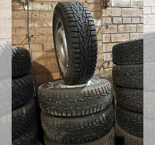 Зимняя nokian 7 185/65   штампы 4x100 r15 б/у