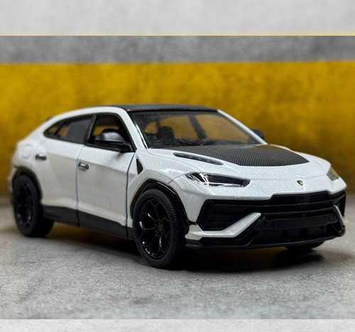 Моделька lamborghini urus 1/36 kinsmart