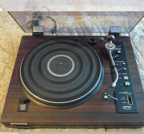 Pioneer PL1200a проигрыватель винила