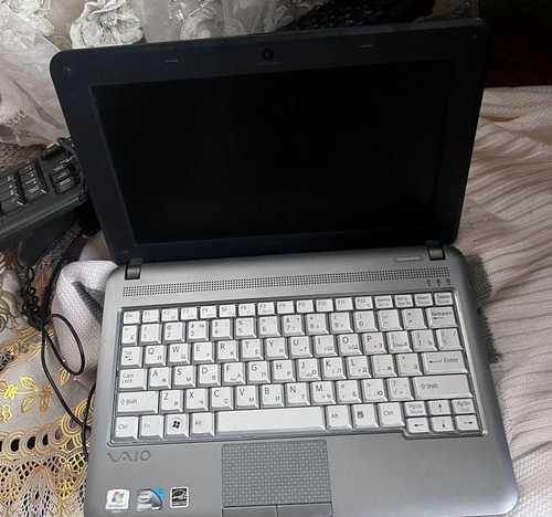 10.1" Sony VAIO PCG-21311V, Atom, RAM 1 ГБ, 260 ГБ, Intel GMA 3150