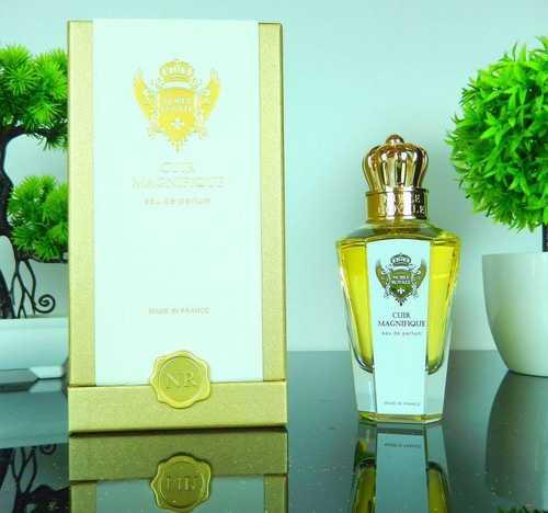 Noble Royale Cuir Magnifique