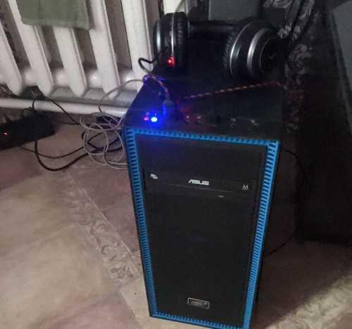 Комп amd a10-6700 with Radeon HD Graphics