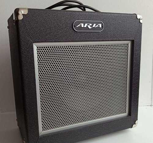 Комбоусилитель комбик Aria ag-25rx 20w