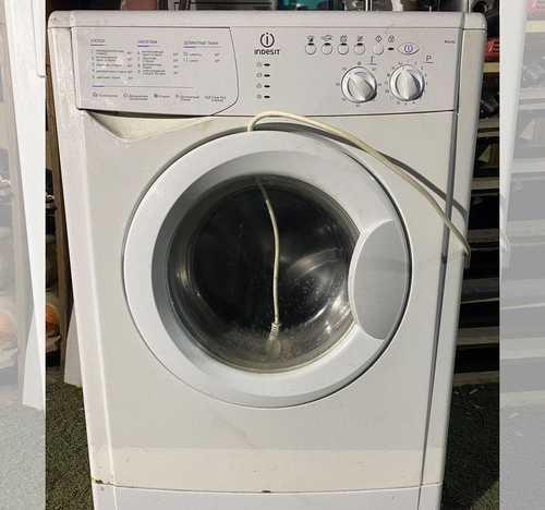 Стиральная машина indesit