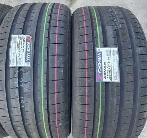 Yokohama Advan Sport V107 285/40 R22 110Y