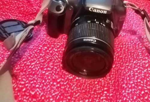 Зеркальный фотоаппарат Canon ds126291