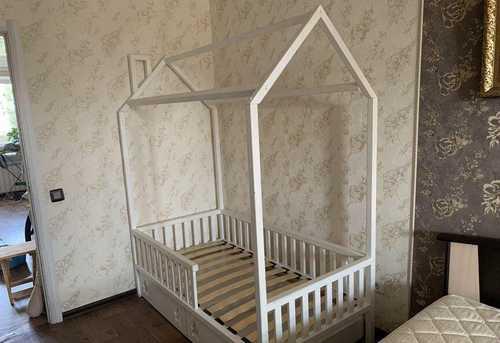 Продам детскую кровать-домик