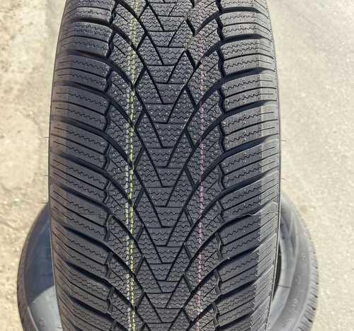 Zmax Winterhawke I 245/50 R20 105H