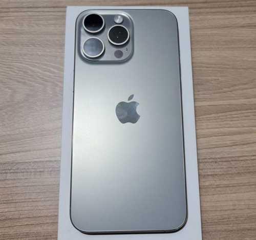 iPhone 15 Pro Max, 256 ГБ