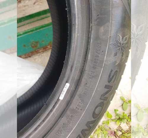 Triangle Snowlink TWT02 255/55 R19