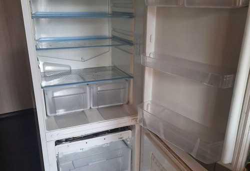 Запчасти холодильника indesit