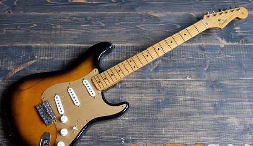 Fender ST54-80AM 2T Stratocaster