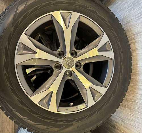 Зимние колеса Lexus r18 в сборе