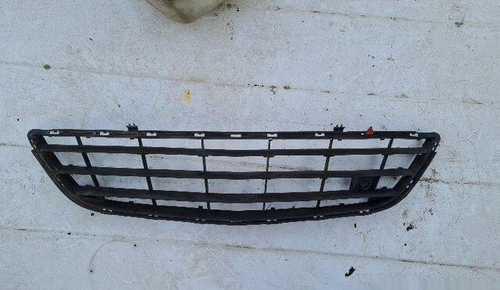 Решетка в бампер передняя opel corsa D 06-11