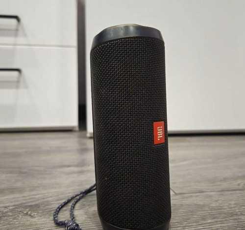 Колонка jbl flip 4