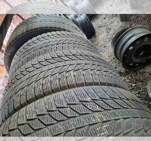 Triangle LL01 275/45 R21