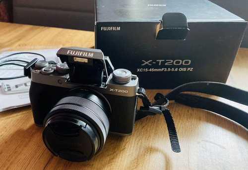 Фотоаппарат Fujifilm X-T200 Kit