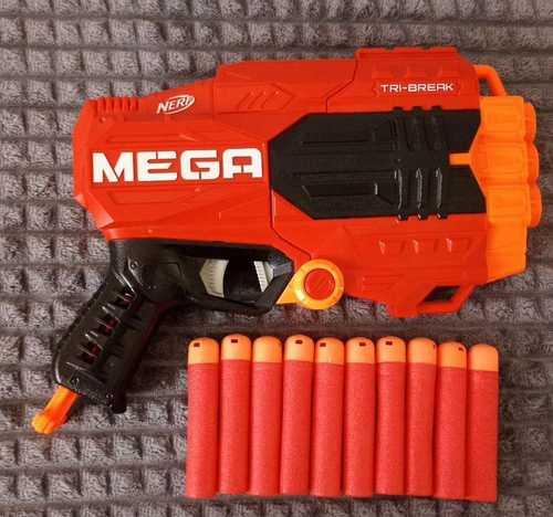 Игрушечный бластер nerf mega tri break