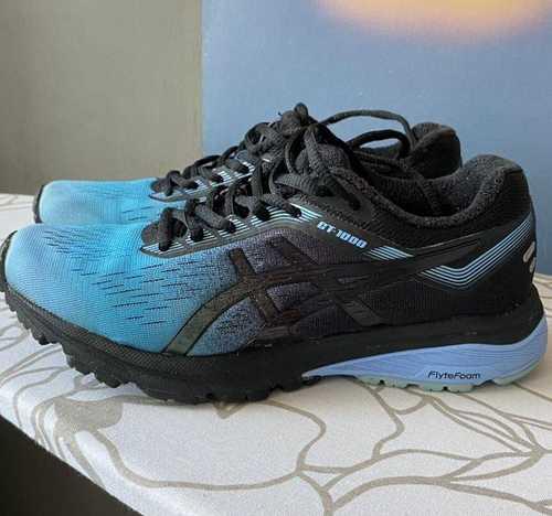 Кроссовки женские asics