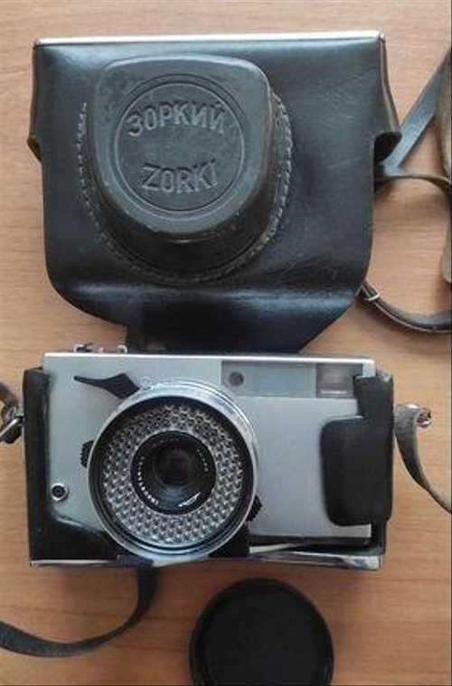 Плёночный фотоаппарат зоркий 10