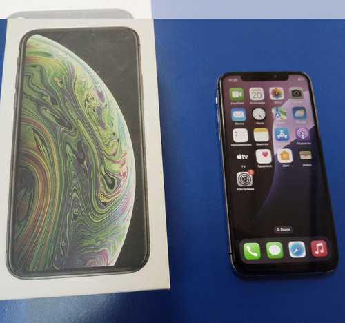 iPhone Xs, 64 ГБ