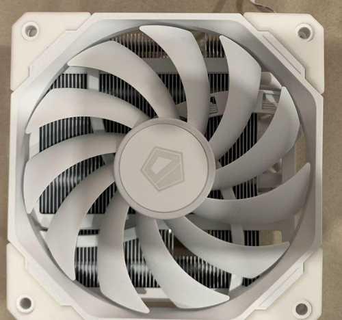 Продам процессорный кулер ID-cooling IS-67-XT