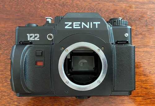 Плёночный фотоаппарат Zenit 122 (без объектива)
