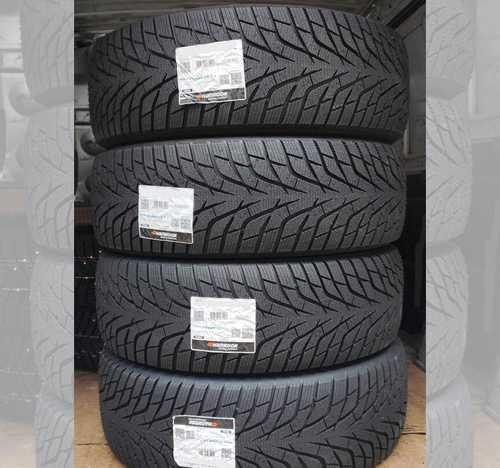 Hankook Winter I'Cept iZ 2 W616 235/45 R17 97T