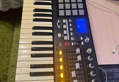 Akai MPK 49