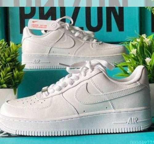 Кроссовки Nike Air Force 1  коробка Poizon