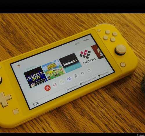 Игровая приставка Nintendo Switch Lite 32GB (Жёлты