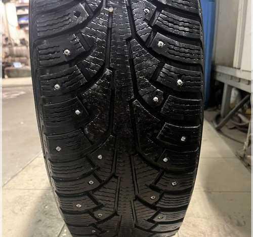 Nokian Tyres Hakkapeliitta 5 215/60 R17