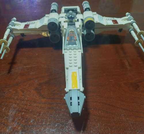 Lego star wars 75301