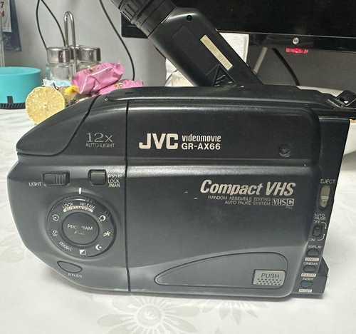 Видеокамера jvc gr-ax66