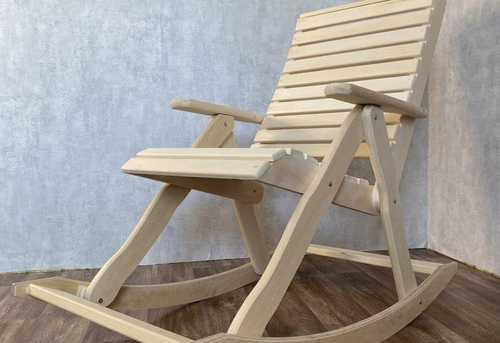 Кресло качалка из дерева для дома и дачи