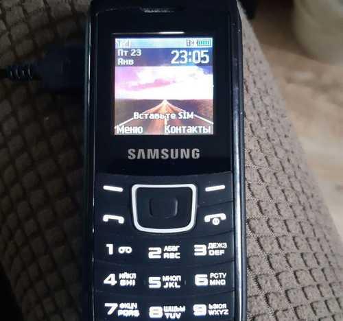 Samsung E1100