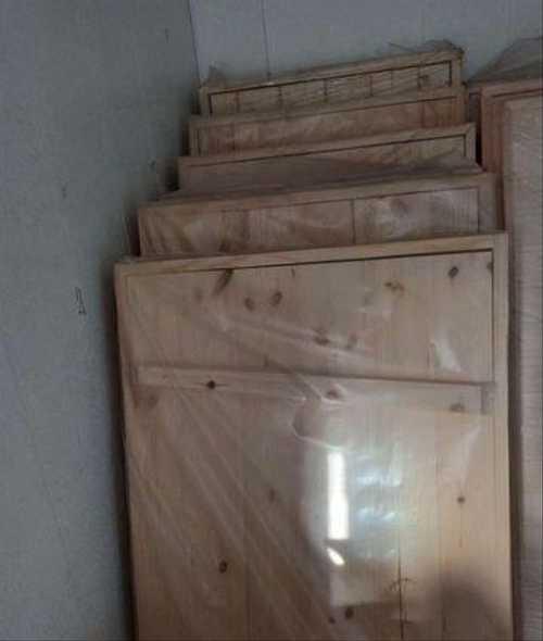 Дверь деревянная для бани