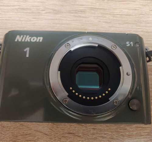 Nikon 1 S1 (body) с аксессуарами