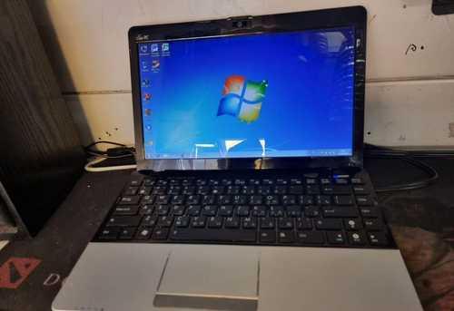 Ноутбук Asus Eee pc 1215n