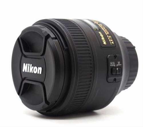 Nikon 85mm f/1.8G AF-S Nikkor (7733)