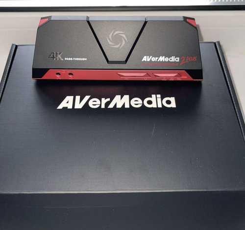 Карта видеозахвата avermedia