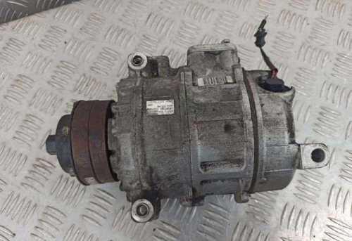 Компрессор кондиционера Audi S4 B6/8H 4.2 4E026080