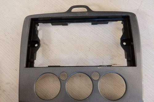 Рамка магнитоллы Ford Focus 2 седан 2005-2008