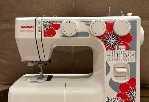 Швейная машина janome J925S
