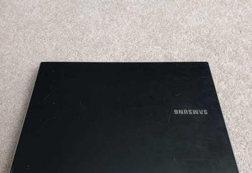 Ноутбук Samsung NP300V4A-A06