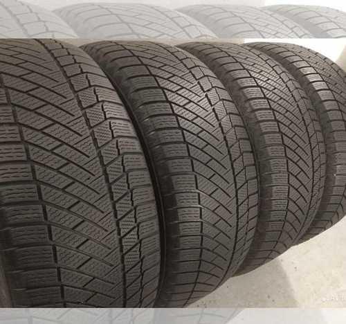 Continental ContiVikingContact 6 SUV 255/55 R18