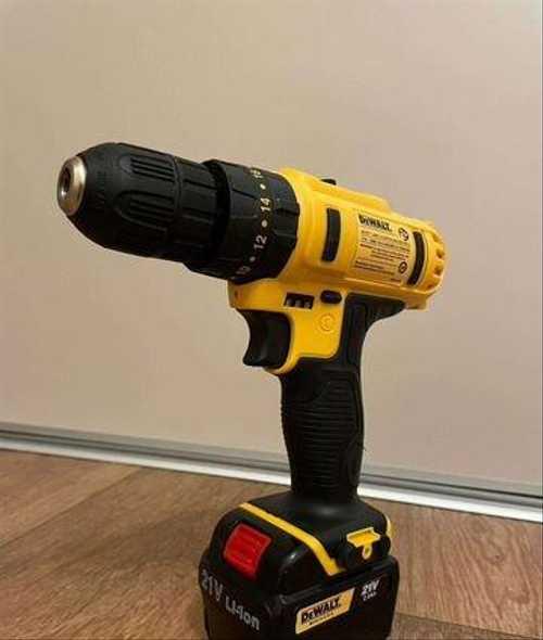 Шуруповерт DeWalt 21v Новый