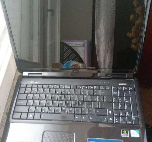 Ноутбук asus K61IC